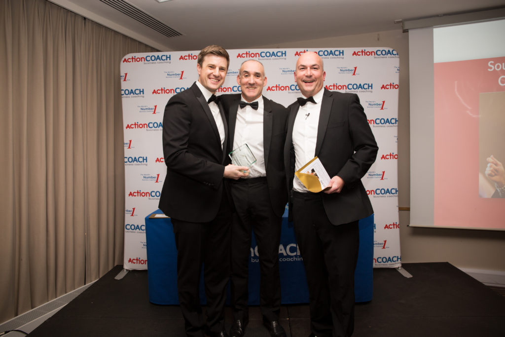 Simon Buck wins coach of the year award - ActionCOACH