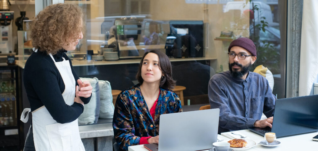 8 Simple Strategies to create Raving Fans - ActionCOACH